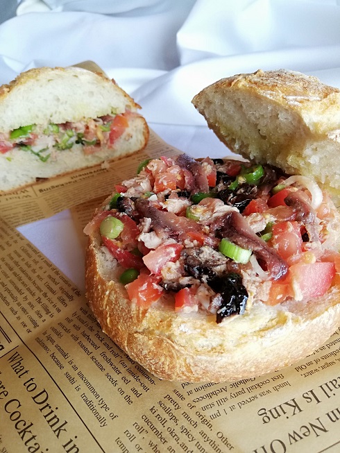 Pan Bagnat — La véritable recette de Nice — Alexia Tiga